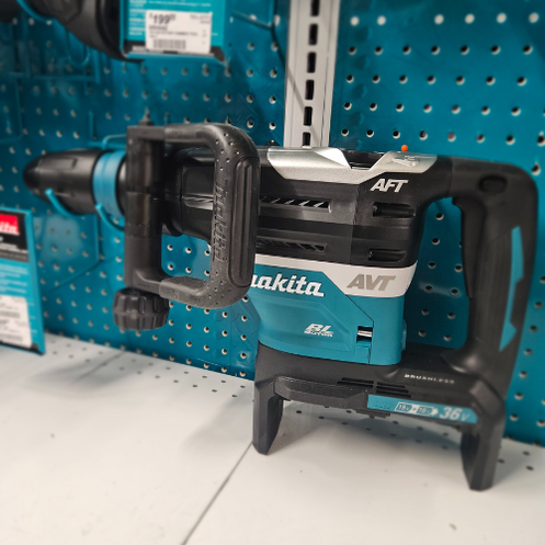 Louis Williams & Sons: Power Tools & Hardware - East Flat Rock, NC